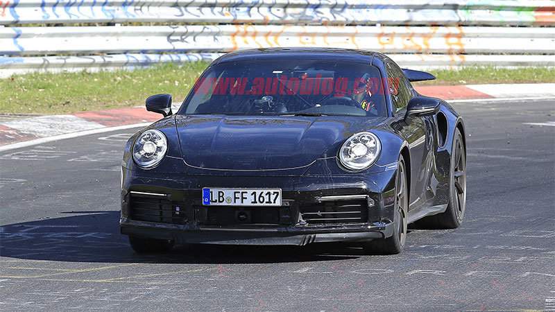 AutoBlog: Porsche still deciding on one or two new 911 plug-in hybrids ...