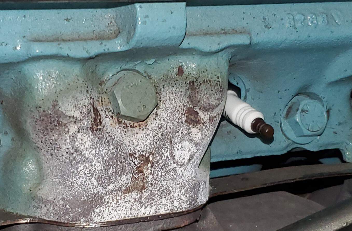 cylinder head date/identify codes (possibly mismatched heads) - Pontiac ...